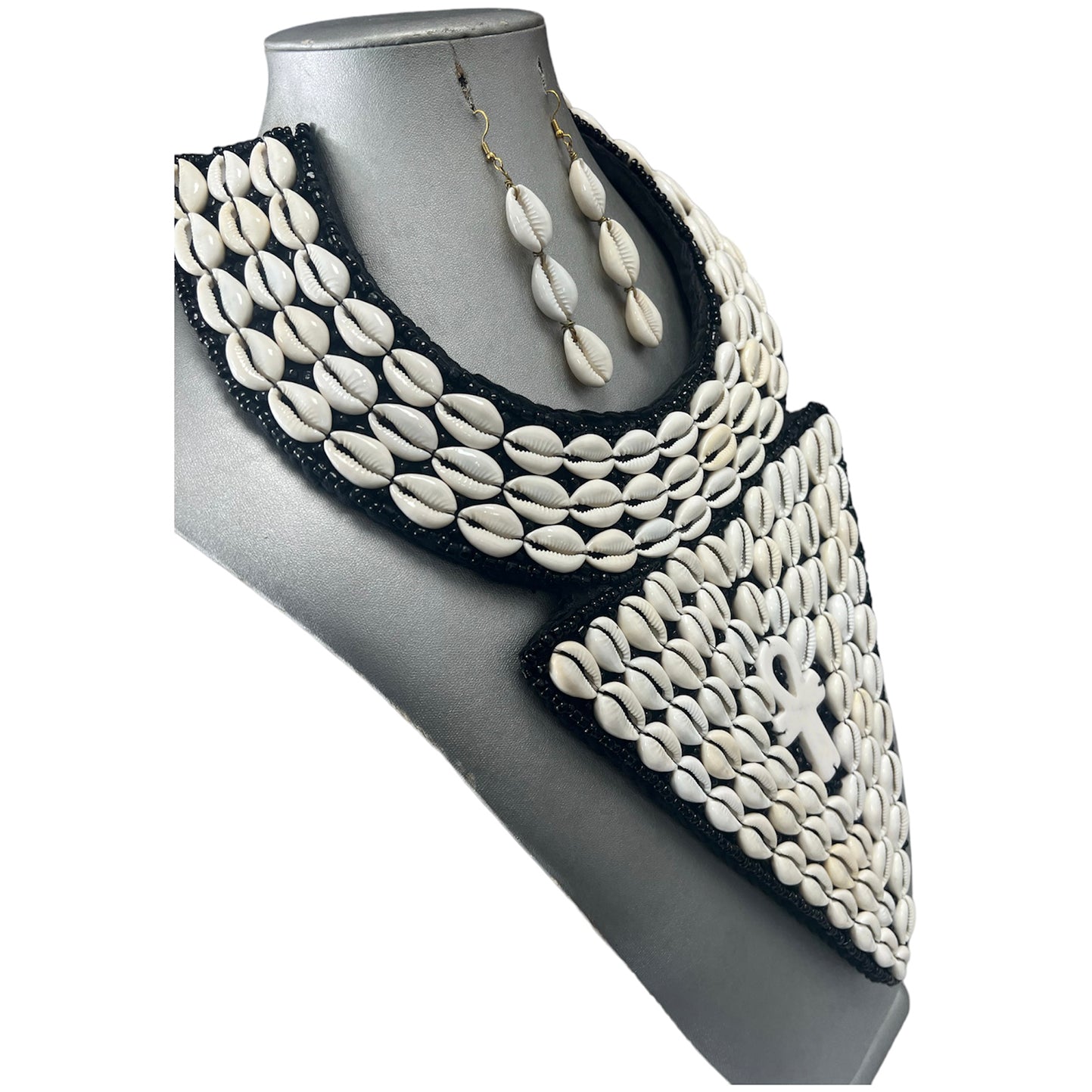 African Cowrie Shell Tribal Design Necklace – African-Stars