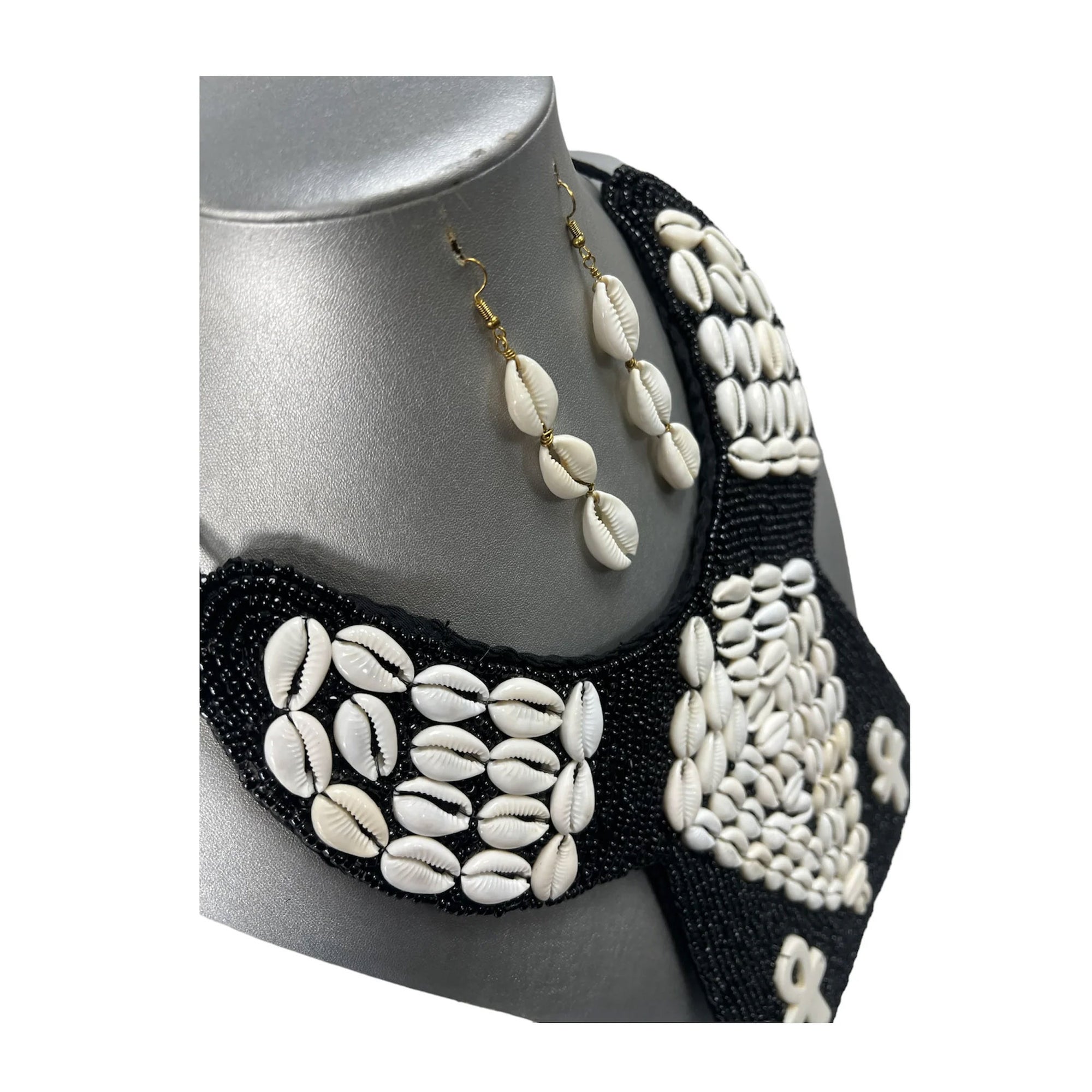 Women's Square African Symbol Cowrie Shell Necklace Set – African-Stars